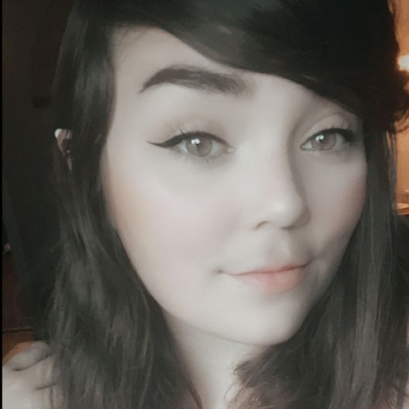 Elf Empress (@elfempress) | Snapchat Stories, Spotlight & Lenses