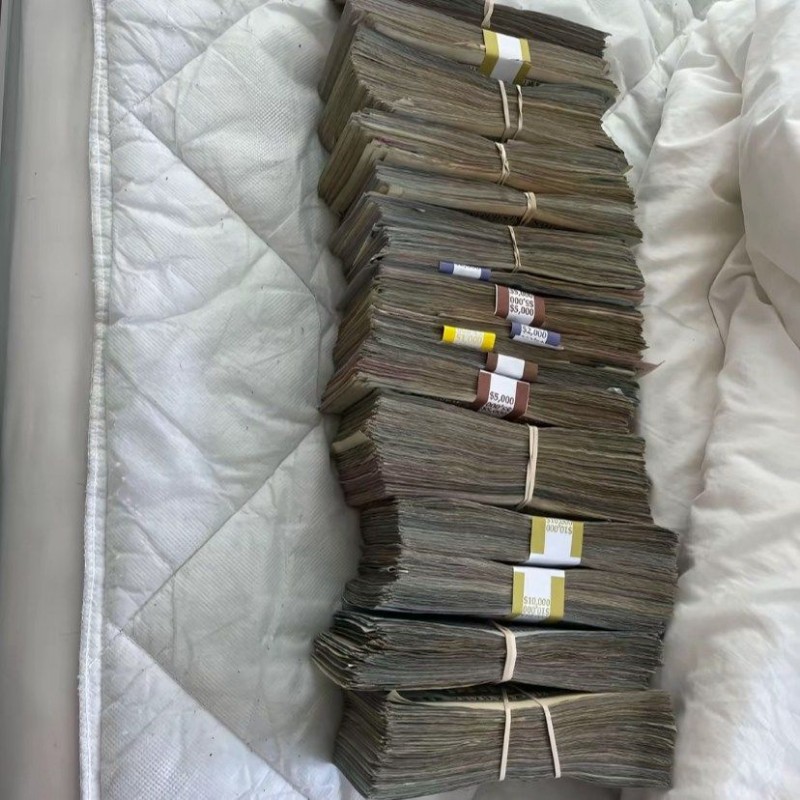 Eli Elijah 12082 Snapchat Stories Spotlight Lenses