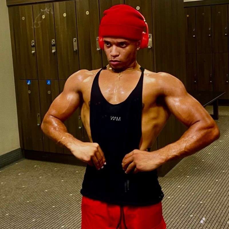 Elijah Cruz (@elijahcruz42) | Snapchat Stories, Spotlight & Lenses