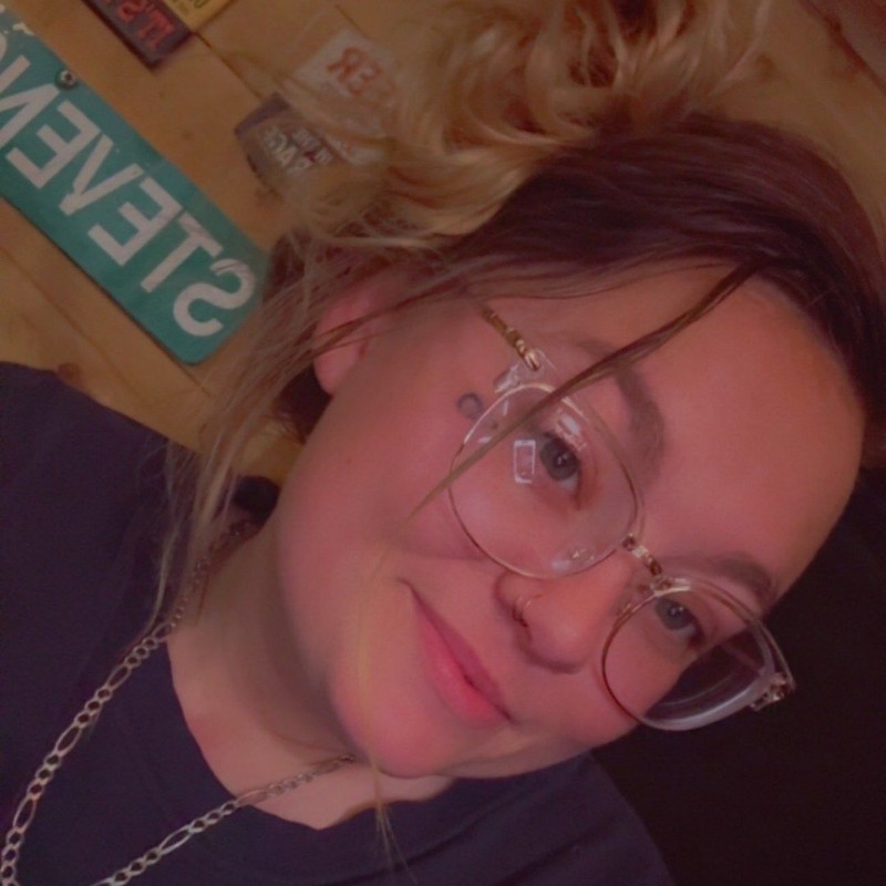 Elizabeth Jamison (@elizabeth_jam) | Snapchat Stories, Spotlight & Lenses
