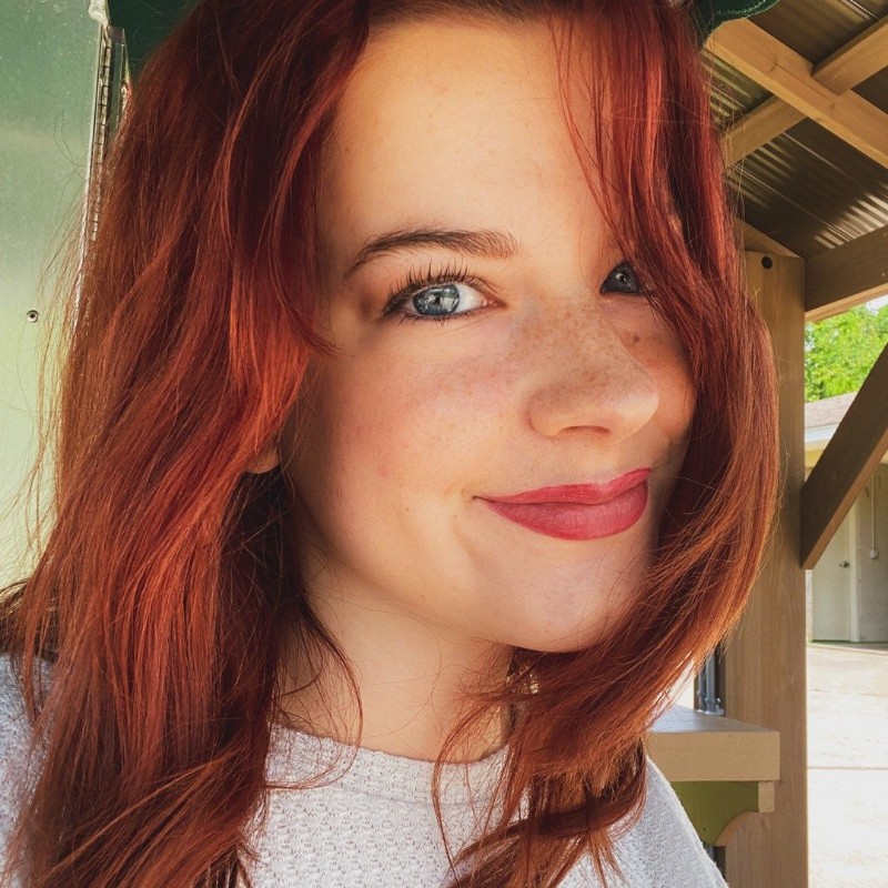 Elizabeth Lackey (@elizabethlackey) | Snapchat Stories, Spotlight & Lenses