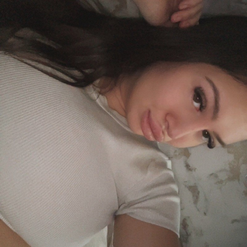 paigeee (@elizabethlydo20) | Snapchat Stories, Spotlight & Lenses