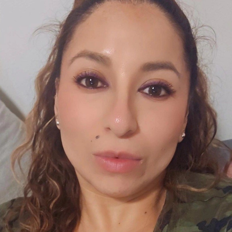 Elizabeth (@elizguz2025) | Snapchat Stories, Spotlight & Lenses