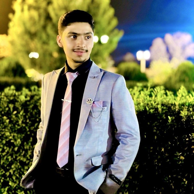 Eltaf Bek Yosufi (@eltafbek7) | Snapchat Stories, Spotlight & Lenses