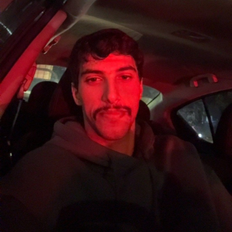 عماد بن عبدالله👨🏻.（@emad_tx） | Snapchatストーリー、スポットライト、レンズ