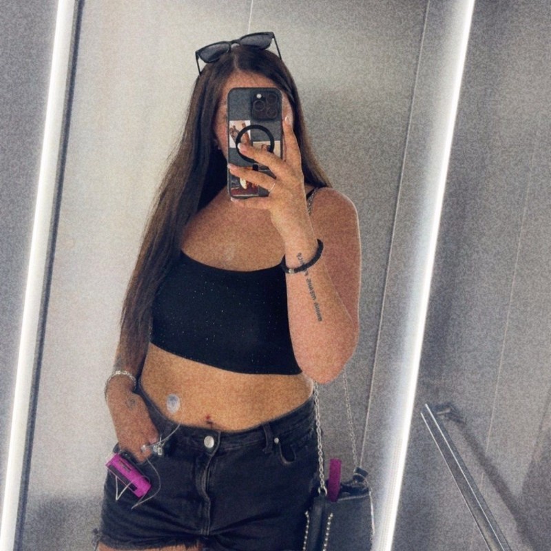 Amy ♥ (@emi-0216) | Snapchat Stories, Spotlight & Lenses