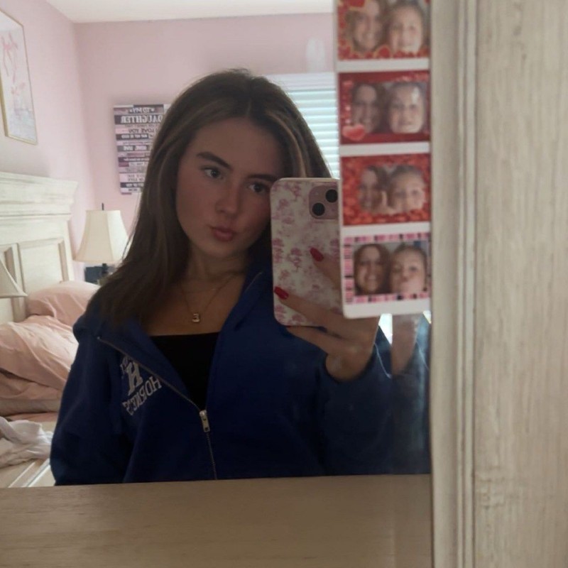 Emily Minnick (@emily_minnick) | Snapchat Stories, Spotlight & Lenses