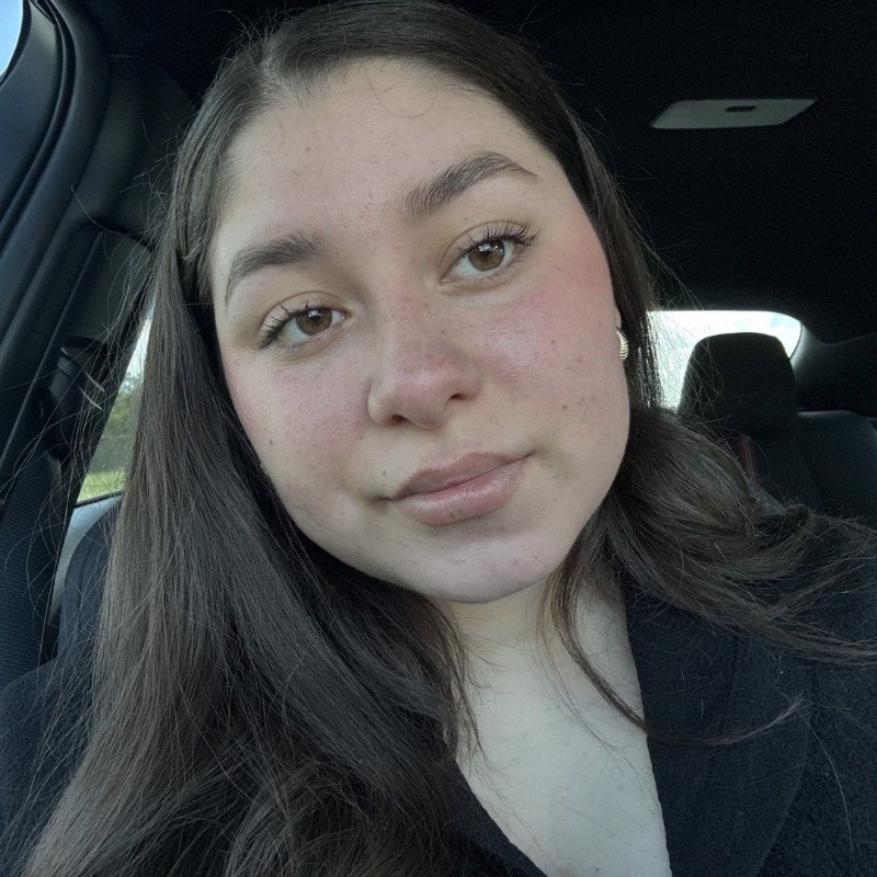 Emily Cortez (@emilyalecortez) | Snapchat Stories, Spotlight & Lenses