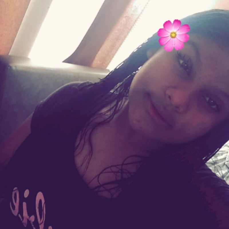Emily Galván (@emilygalvan2799) | Snapchat Stories, Spotlight & Lenses