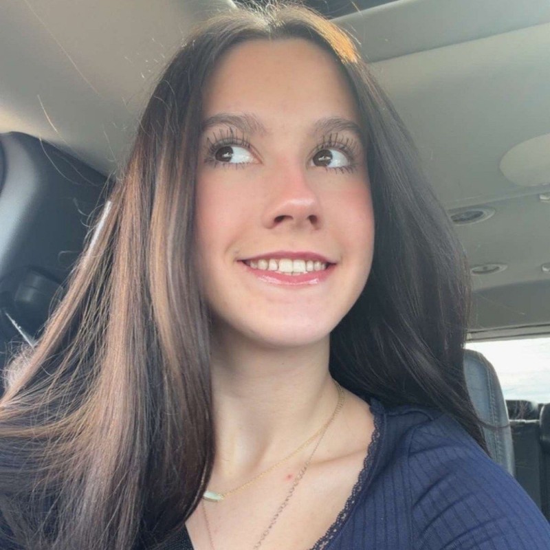 🌵 Emily 🌵 (@emilygilber2009) | Snapchat Stories, Spotlight & Lenses