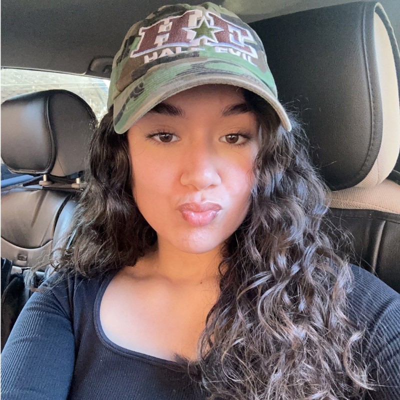 Emily 🧚🏼‍♀️ (@emilyrocha17) | Snapchat Stories, Spotlight & Lenses