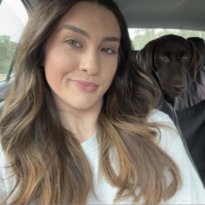 𝓔𝓶𝓲𝓵𝔂 𝓢𝓲𝓶𝓼💍🤍 (@emilysims910) | Snapchat Stories, Spotlight & Lenses