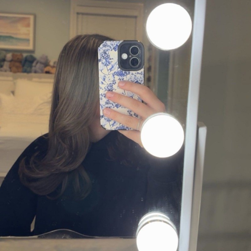 Emily Wall (@emilywall_22) | Snapchat Stories, Spotlight & Lenses