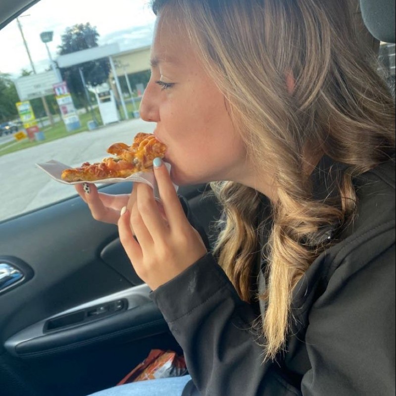 Emily Zeman (@emilyzeman) | Snapchat Stories, Spotlight & Lenses