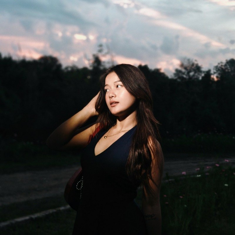 Emma Thapa (@emma_thapa70) | Snapchat Stories, Spotlight & Lenses