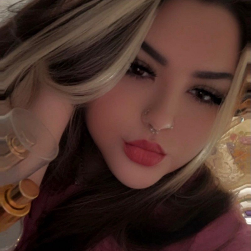•💋Emily🍃• (@emxoxo.420) | Snapchat Stories, Spotlight & Lenses