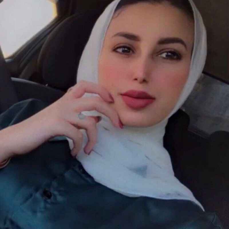 Enas Al Badawi 🕊 (@enas-albadawi) | Snapchat Stories, Spotlight & Lenses