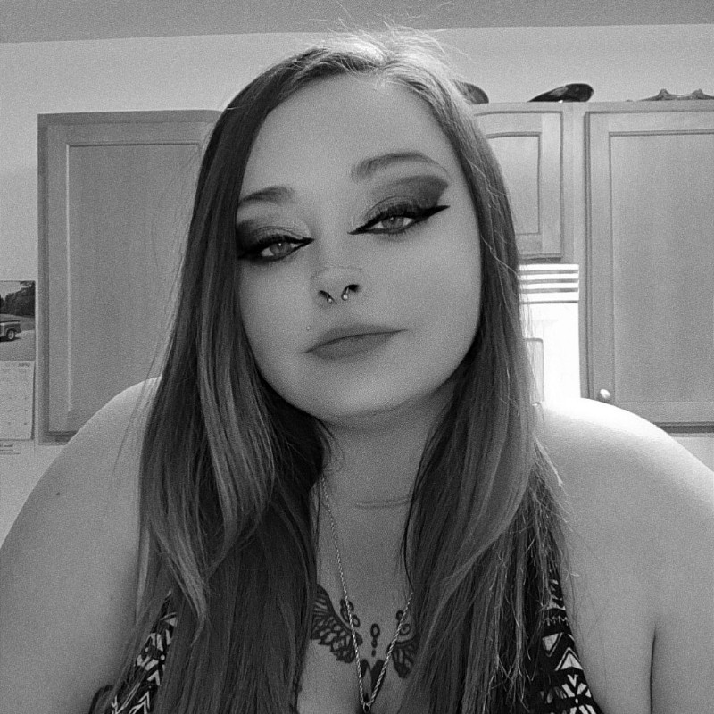 Jordan Marie (@ennisjordan) | Snapchat Stories, Spotlight & Lenses
