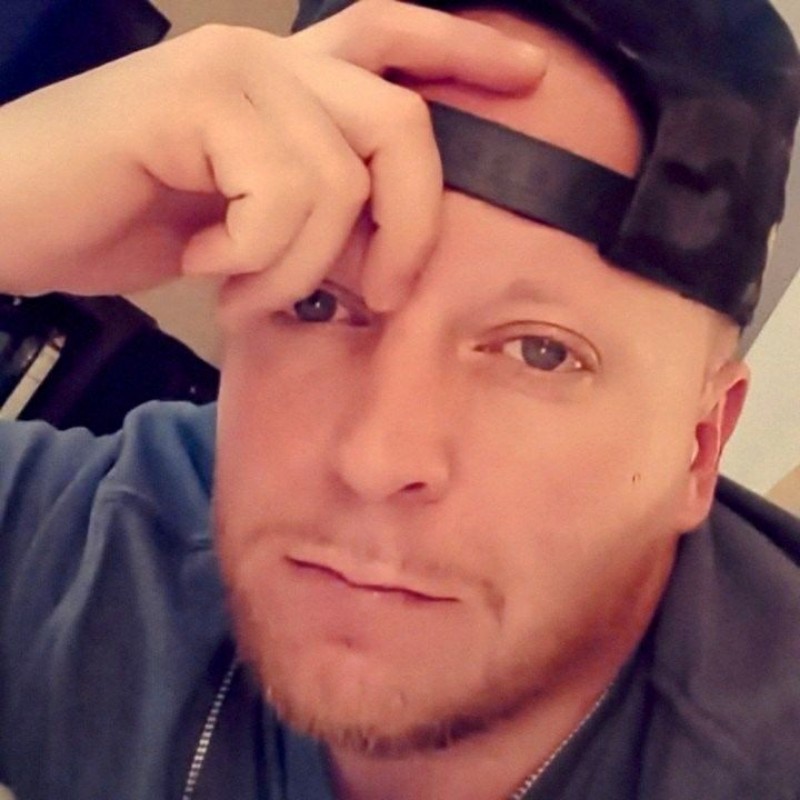 Eric Pullin (@ericisboltedup) | Snapchat Stories, Spotlight & Lenses