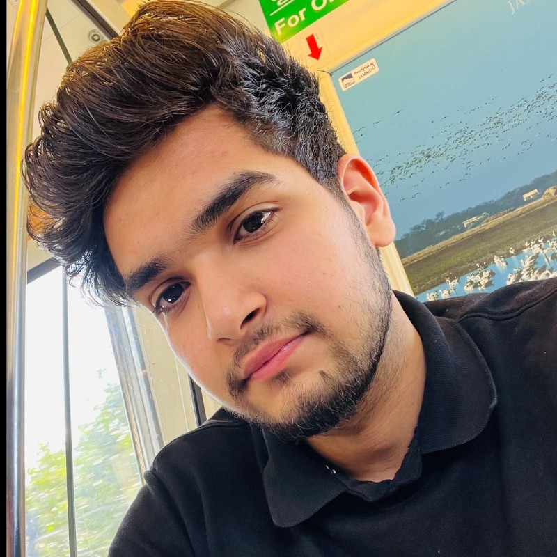 Eshu Gahlyan (@eshugahlyan) | Snapchat Stories, Spotlight & Lenses