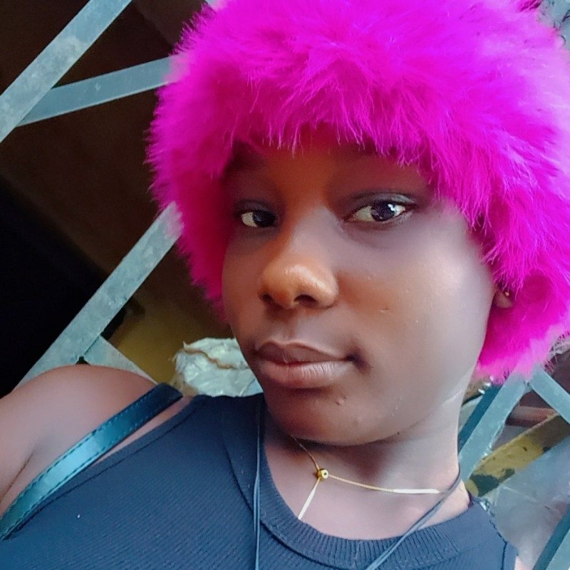 Vicki Gold (@esievictory) | Snapchat Stories, Spotlight & Lenses