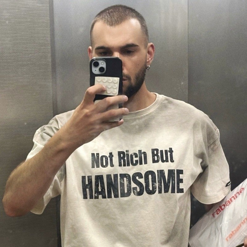 Esteban Munoz (@estebanmunozoff) | Snapchat Stories, Spotlight & Lenses