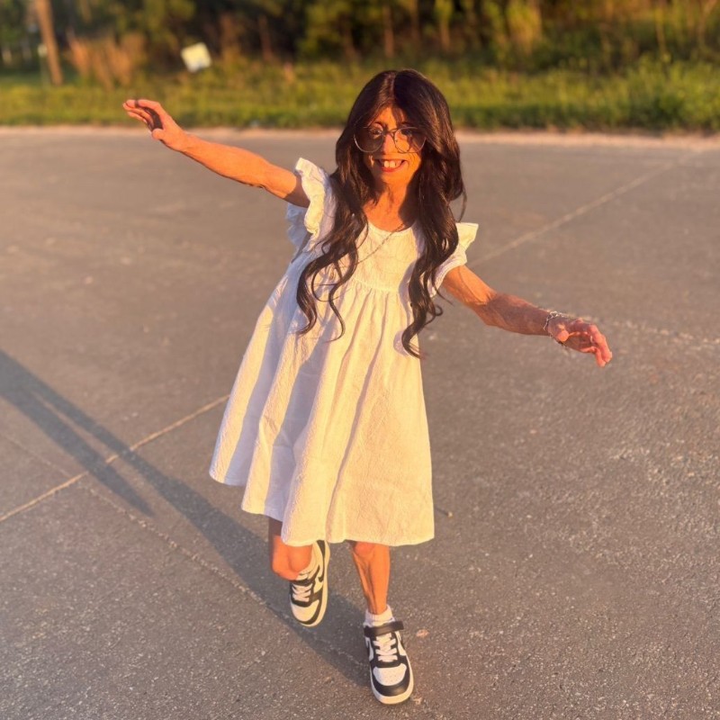 estefani (@estefannii.g) | Snapchat Stories, Spotlight & Lenses