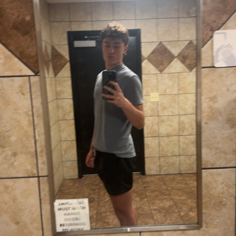 Ethan Webber (@ethan_webber01) | Snapchat Stories, Spotlight & Lenses
