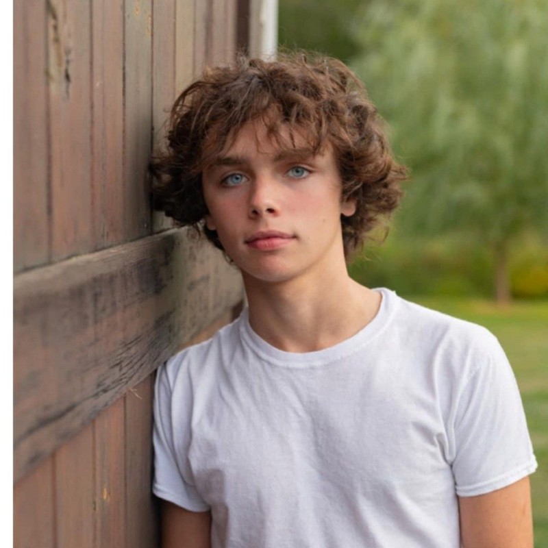 Ethan Miller (@ethanmiller1111) | Snapchat Stories, Spotlight & Lenses