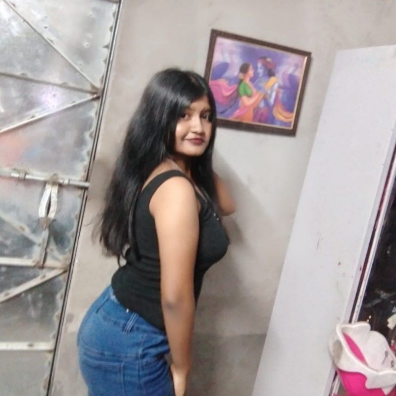 Payel Sen (@etyyuhcdgjkjvxv) | Snapchat Stories, Spotlight & Lenses