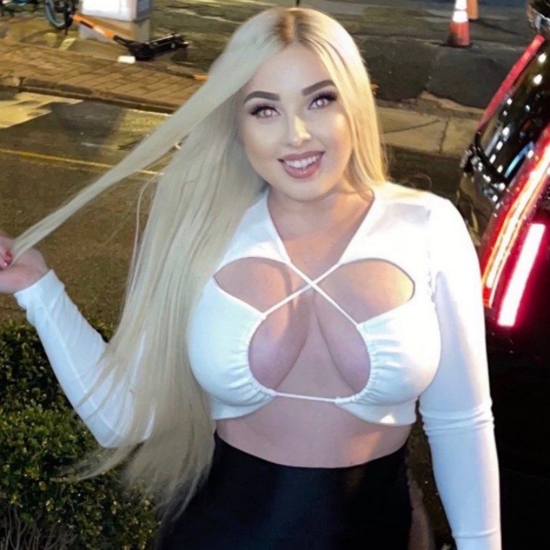 Nataly Luv (@eurosweet) | Snapchat Stories, Spotlight & Lenses