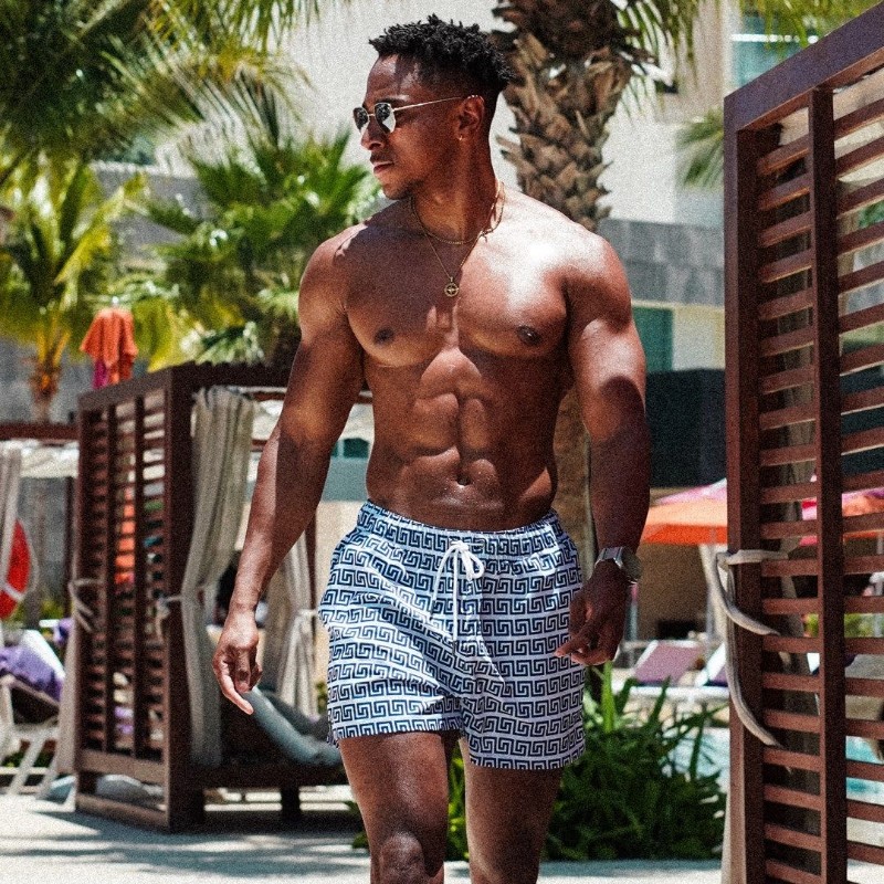Evan Johnson (@evanjohnsonfit) | Snapchat Stories, Spotlight and Lenses
