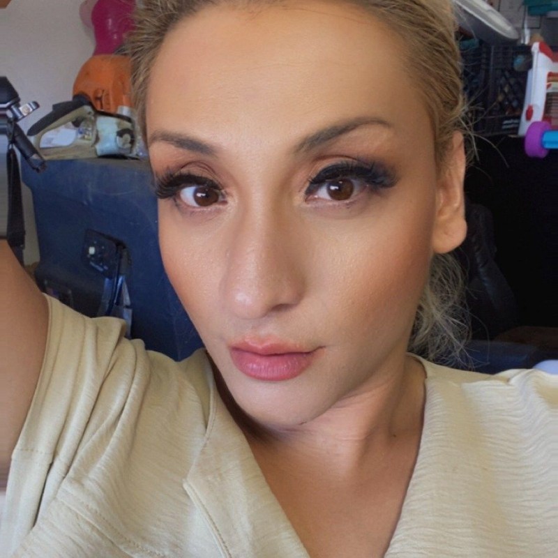 Eco Eco (@extra_extras) | Snapchat Stories, Spotlight & Lenses