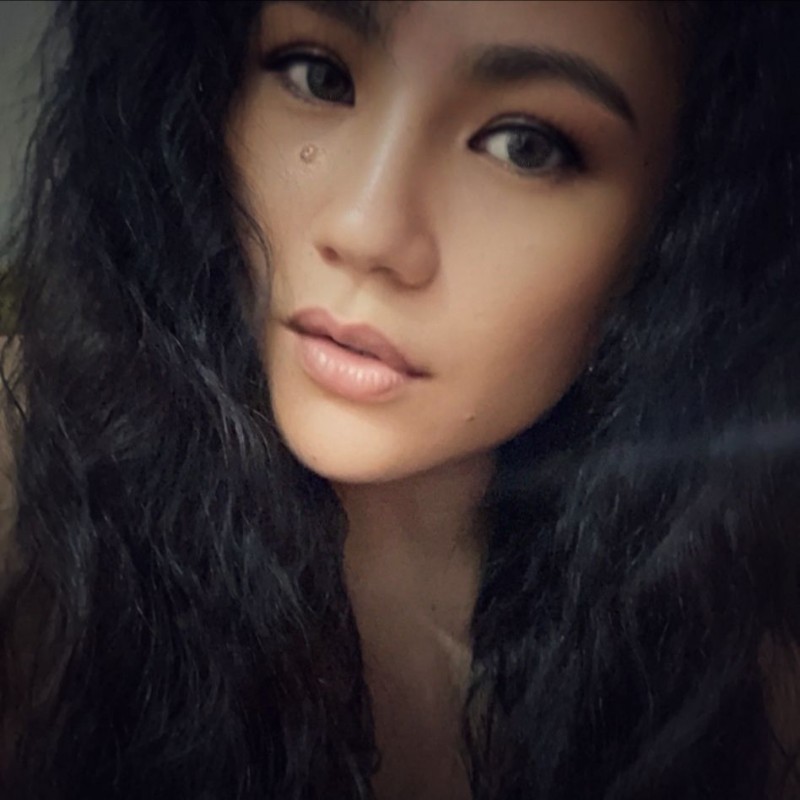 Hey! It's Meeh Eyah 🇵🇭🇶🇦 (@eyah11) | Snapchat Stories, Spotlight & Lenses