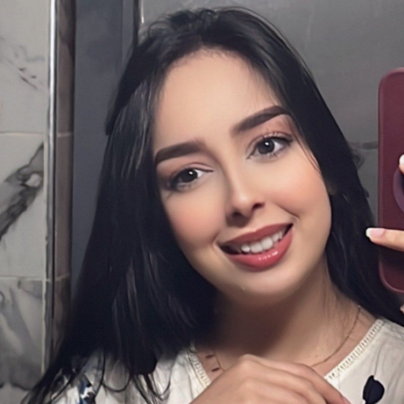 Fatma Omaroubella (@f_omaroubella) | Snapchat Stories, Spotlight & Lenses