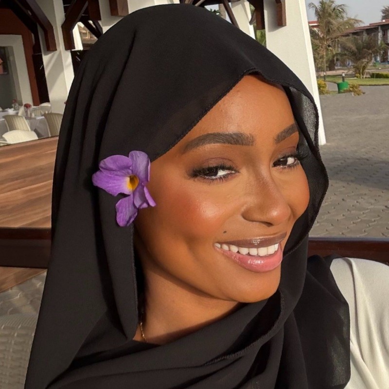 Fah Aidara🇸🇳🤍 (@fah_aidara) | Snapchat Stories, Spotlight & Lenses