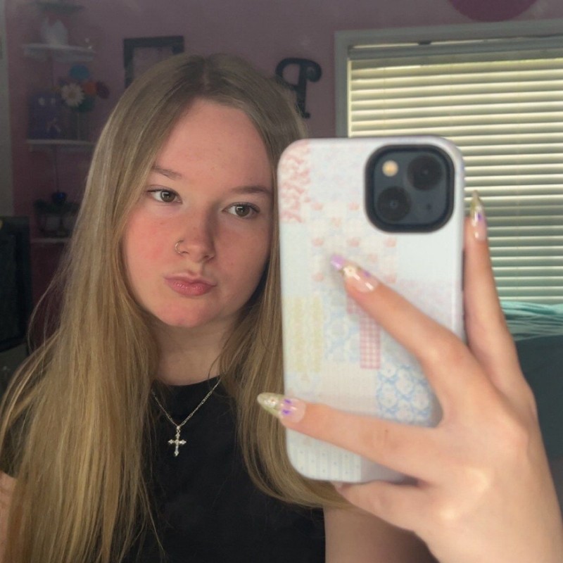 Faith Stiles (@faithstiless) | Snapchat Stories, Spotlight & Lenses