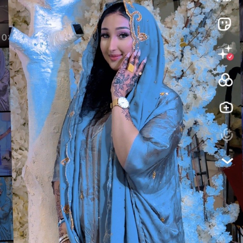 Missfalis 🐪🇸🇴🇸🇪🇪🇪🐪 (@falis.13) | Snapchat Stories, Spotlight & Lenses