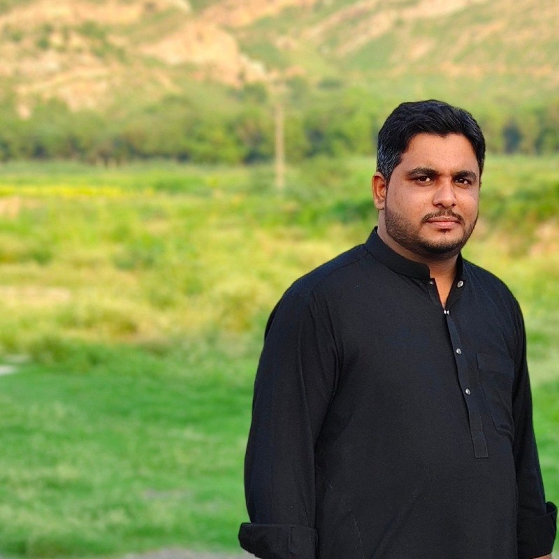 Fani Awan (@faniawan326) | Snapchat Stories, Spotlight & Lenses