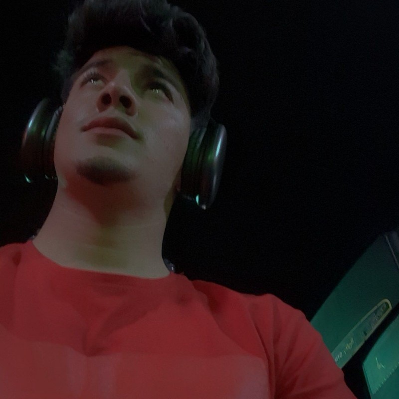 Farhad Jan🇦🇫🇺🇸 (@farhad.crown07) | Snapchat Stories, Spotlight & Lenses