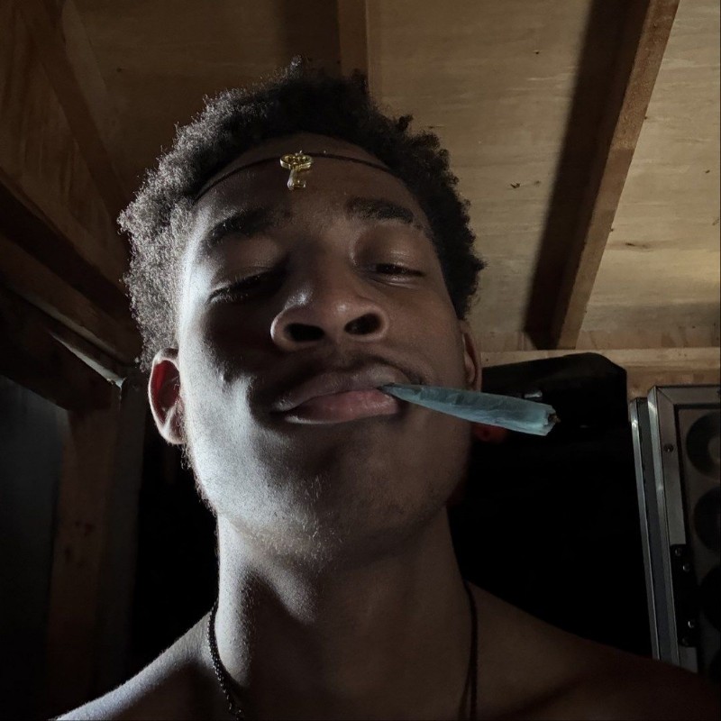 Farrell Anderson (@farrellanderson) | Snapchat Stories, Spotlight & Lenses