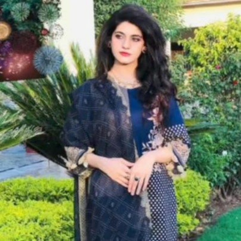 Fatima Obaid Khan 👑 (@fatima_21obaid) | Snapchat Stories, Spotlight ...