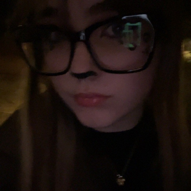 fawn 🐈 (@fawnirl) | Snapchat Stories, Spotlight & Lenses