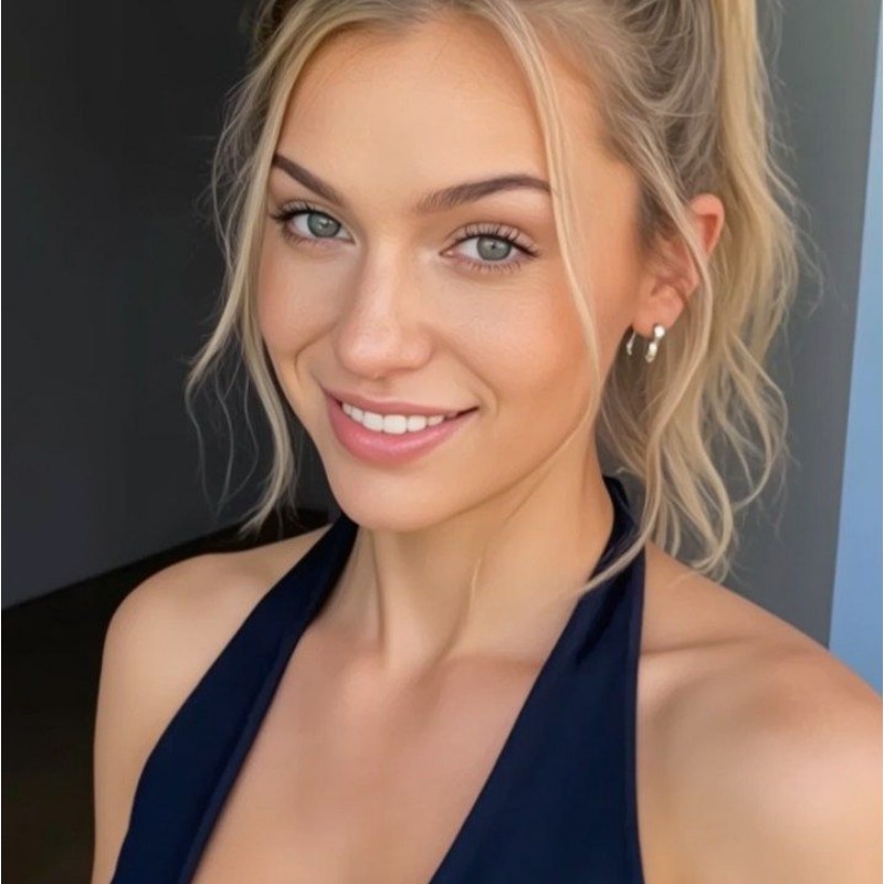 Felicity B (@fboullis) | Snapchat Stories, Spotlight & Lenses