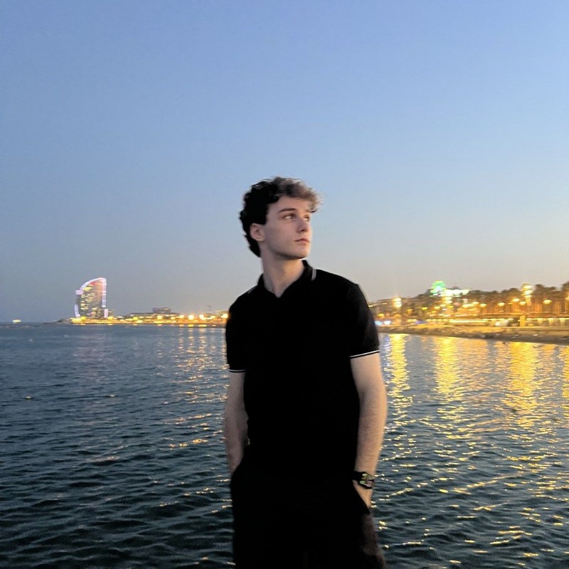 Felix G. (@fgoodman2007) | Snapchat Stories, Spotlight & Lenses