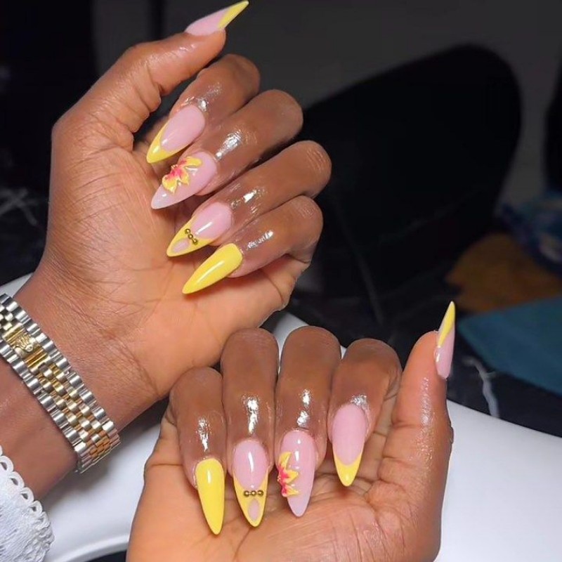 Fifi Sofia🦋💞 (@fifi_sofia2) | Snapchat Stories, Spotlight & Lenses