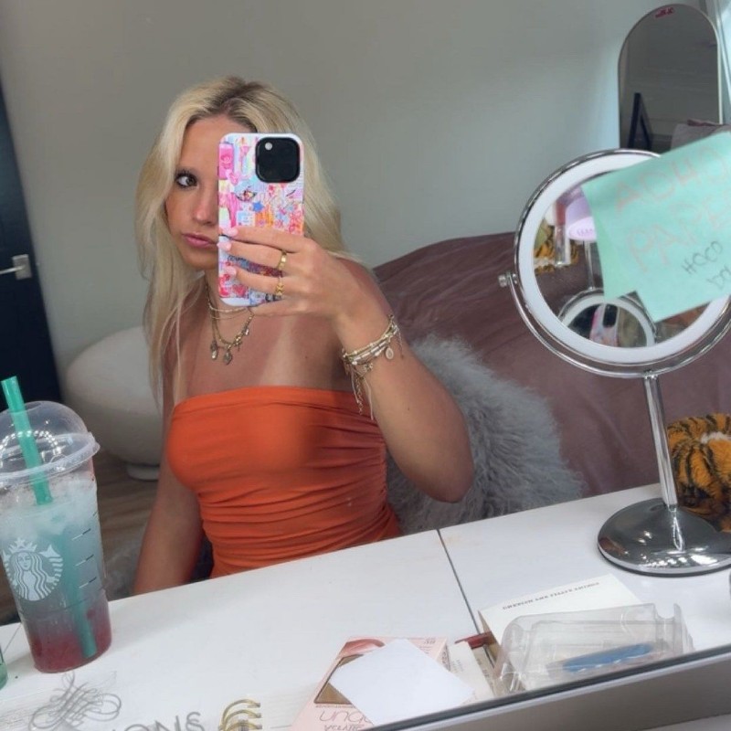 fin ️ (@finleyris331) | Snapchat Stories, Spotlight & Lenses