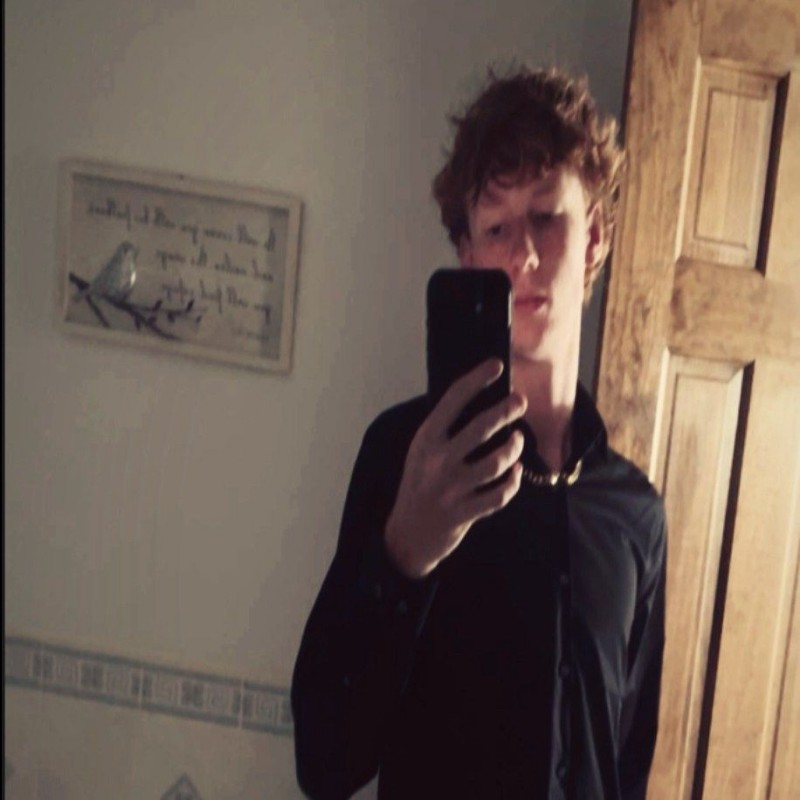 Fletcher😶‍🌫️ (@fletcher-2025) | Snapchat Stories, Spotlight & Lenses