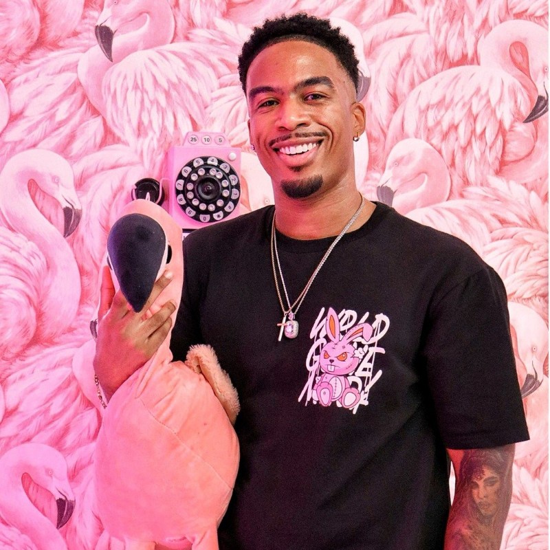 Flo En Routine 🙆🏾‍♂️ (@flomontanna) | Snapchat Stories, Spotlight & Lenses