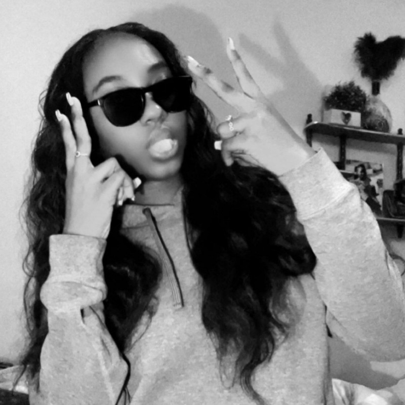 Princesse 👑 ️ Flo🫶 (@floo-st4rr) | Snapchat Stories, Spotlight & Lenses